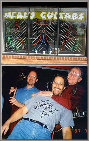 sign3.jpg (30193 bytes)